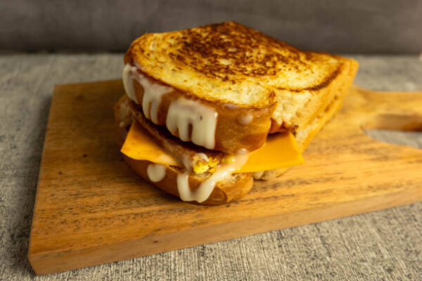 5 Cara Membuat Roti Panggang, Camilan Simple – Young On Top