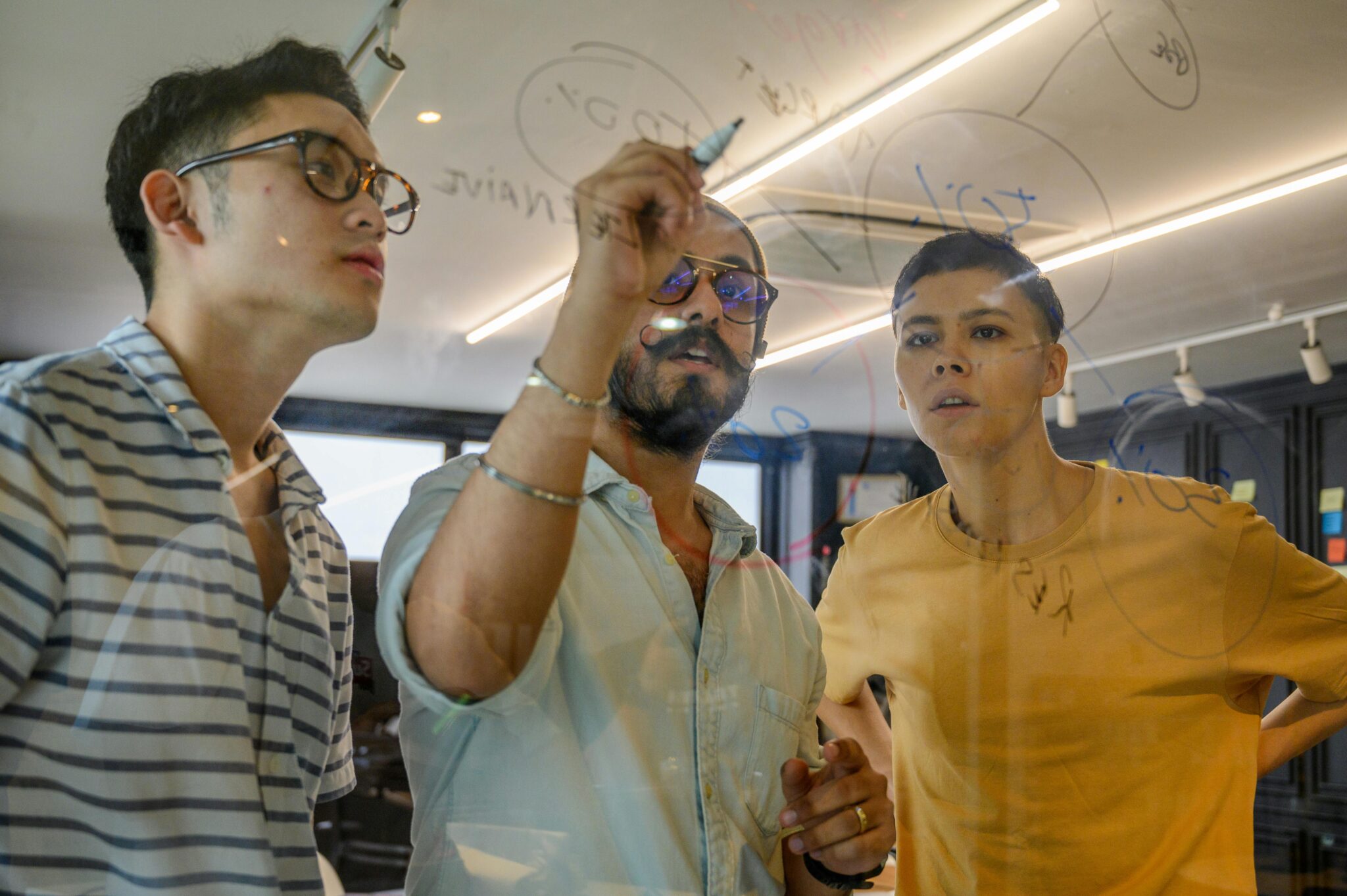 10 Alasan Kenapa INTJ Disebut Mastermind dalam MBTI – Young On Top